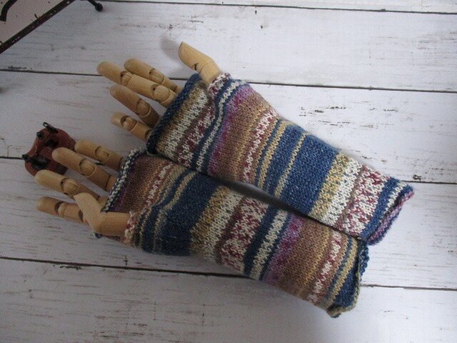 手編みハンドウォーマー Opal KFS 179 Karamell | iichi ハンドメイド・クラフト作品・手仕事品の通販