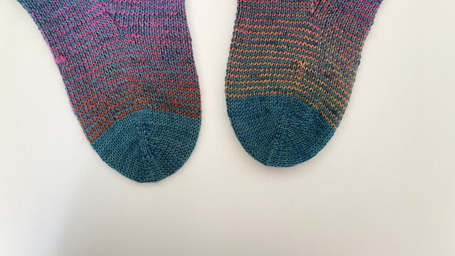 ご予約No.3-3 m様専用 手編みの靴下 | iichi ハンドメイド・アンティーク・食品・ギフト・手作り