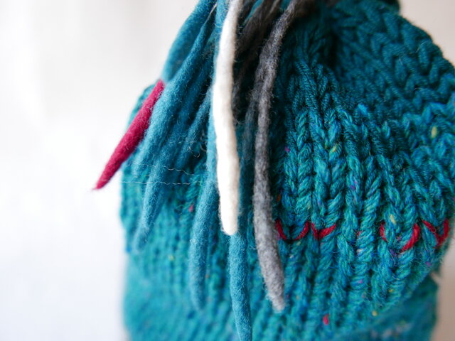 knit cap 「Ficus burgundy」 | iichi 日々の暮らしを心地よくするハンドメイドやアンティークのマーケットプレイス