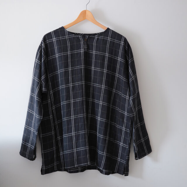 Gender-free tops/ black checked pattern | iichi ハンドメイド・クラフト作品・手仕事品の通販