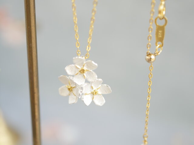 シルバー925／桜のネックレス ゴールド/シルバー | iichi ハンドメイド・クラフト作品・手仕事品の通販