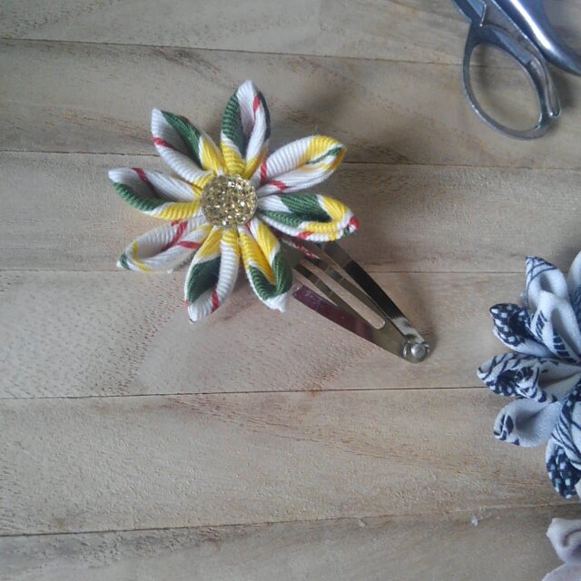 剣つまみのシンプルパッチンピン | iichi ハンドメイド・クラフト作品・手仕事品の通販