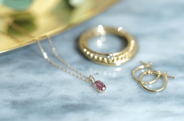 【送料無料】K18 ロードライトガーネットオーバルカット スライドチェーンネックレス 45cm | iichi ハンドメイド・クラフト作品・手仕事品の通販