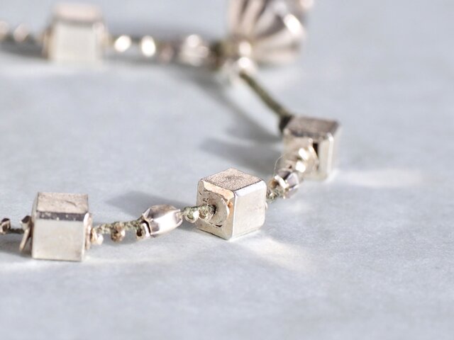 【キューブ x エスニック】シルバー ブレスレット silver950 | iichi ハンドメイド・クラフト作品・手仕事品の通販