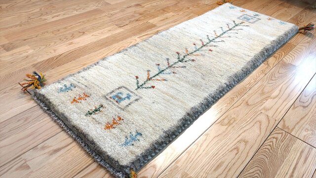 春 新規入荷】ペルシャ ギャッベ ミニランナー 115×42cm アイボリー 生命の木 RJ8526 | iichi ハンドメイド・クラフト作品・手仕事品の通販