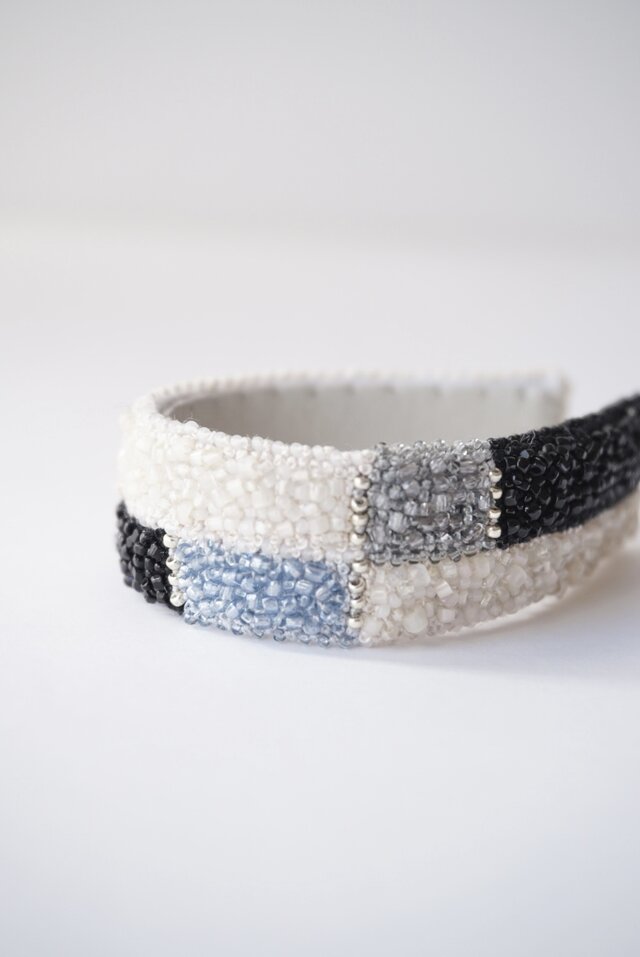 amulet 【 border】 | iichi ハンドメイド・クラフト作品・手仕事品の通販