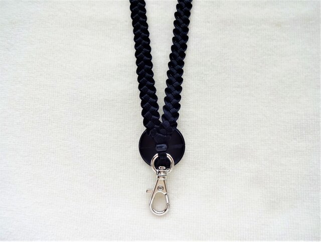 ＊リボンネックストラップ＊フラワー（黒）＊ | iichi 日々の暮らしを心地よくするハンドメイドやアンティークのマーケットプレイス