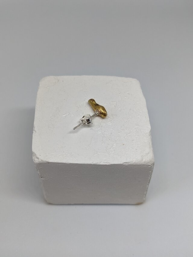 Melted 片耳用 006 | iichi ハンドメイド・クラフト作品・手仕事品の通販