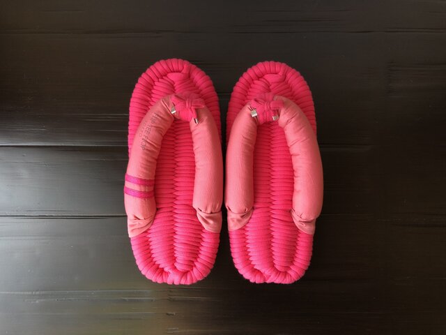 No.117【FLIP TEE FLOP】23cm 上質なJonoJonoを使った布ぞうり ピンクのワントーン | iichi ハンドメイド・クラフト作品・手仕事品の通販