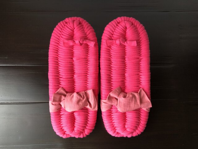 No.117【FLIP TEE FLOP】23cm 上質なJonoJonoを使った布ぞうり ピンクのワントーン | iichi ハンドメイド・クラフト作品・手仕事品の通販
