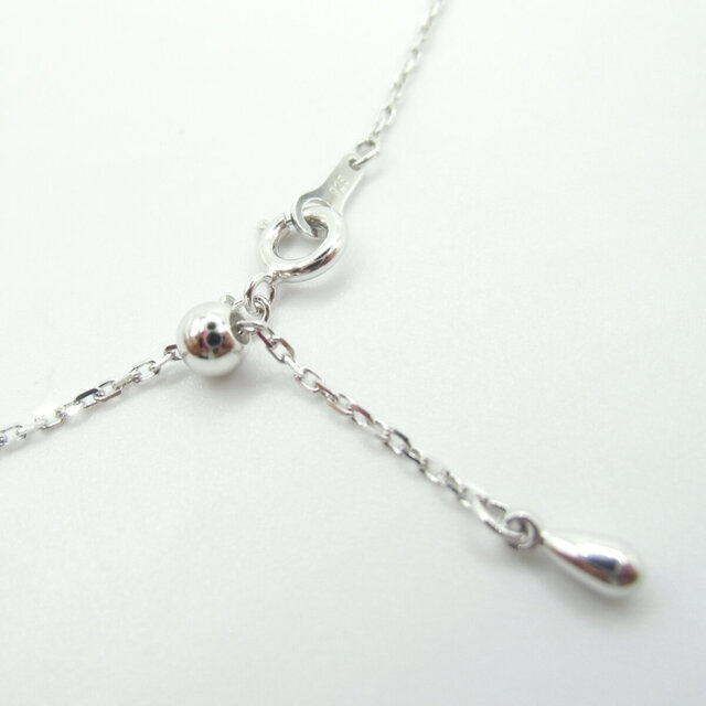 K18WGサファイアペンダント（SVネックレス付き） | iichi ハンドメイド・クラフト作品・手仕事品の通販