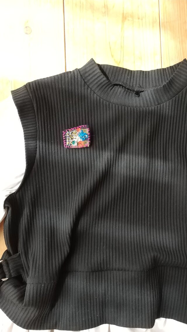 hagireブローチNo.46 | iichi ハンドメイド・クラフト作品・手仕事品の通販