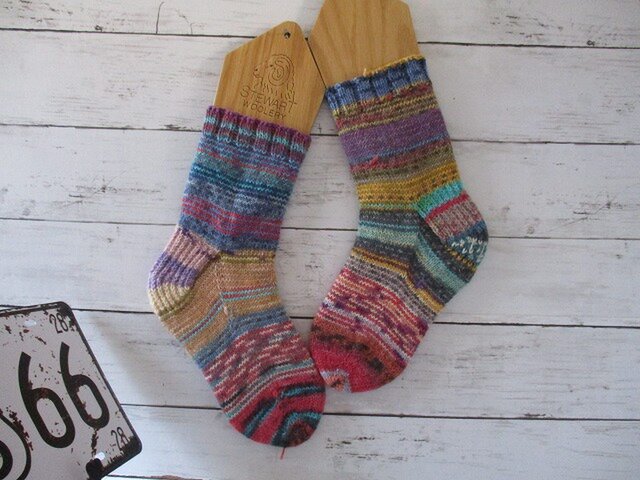 冷え取りソックス ジョグレスストライプ opal #3 | iichi 日々の暮らしを心地よくするハンドメイドやアンティークのマーケットプレイス