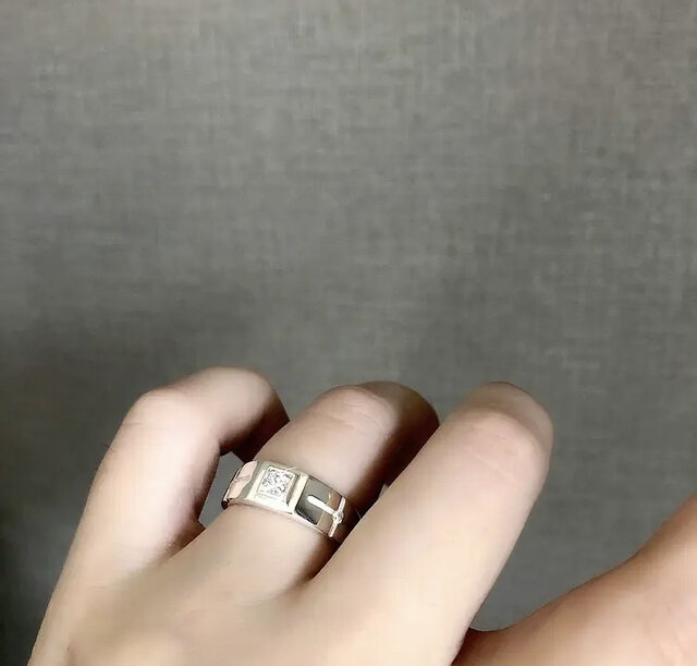 送料無料 ︎キラキラジルコニアリング 純銀 金属アレルギーの方も purecubic | iichi ハンドメイド・クラフト作品・手仕事品の通販