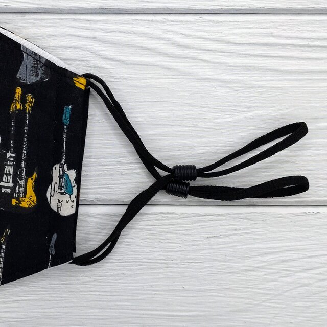 う040 ギター柄☆立体マスク | iichi ハンドメイド・クラフト作品・手仕事品の通販