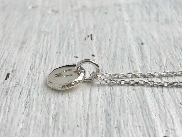 顔文字刻印【lwl】ミニプレートペンダント/silver925 /No.00196933 | iichi ハンドメイド・クラフト作品・手仕事品の通販