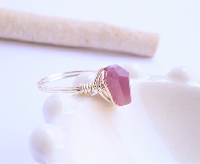 アフリカ産 ルビー タンブル Wire Ring | iichi ハンドメイド・クラフト作品・手仕事品の通販