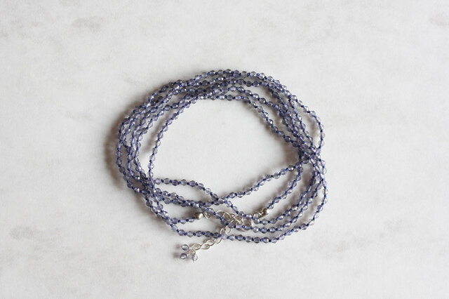 No. 159 アイオライトのネックレス | iichi 日々の暮らしを心地よくするハンドメイドやアンティークのマーケットプレイス