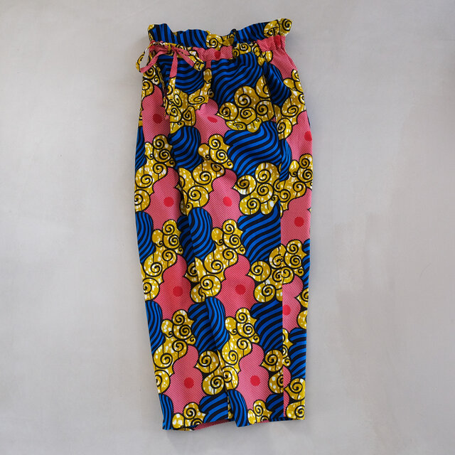 受注制作】ユニセックスで履けるバルーンパンツ アフリカンワックスファブリック / Cloud Nine | iichi ハンドメイド・クラフト作品・手仕事品の通販
