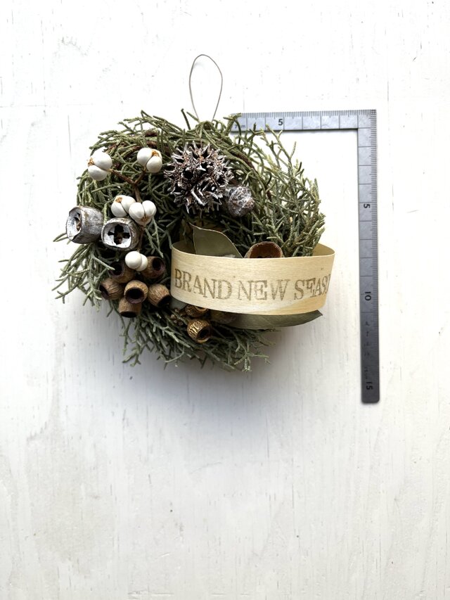 小さな森のリース | iichi ハンドメイド・クラフト作品・手仕事品の通販