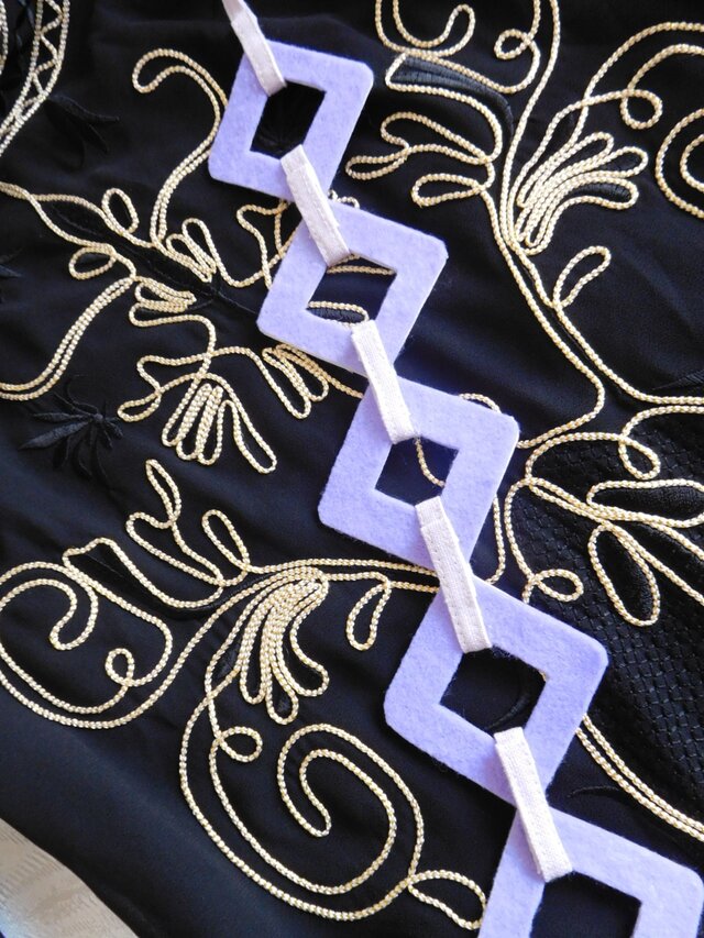 ひし形チョーカー イエロー～茶～グレー格子柄 | iichi ハンドメイド・クラフト作品・手仕事品の通販