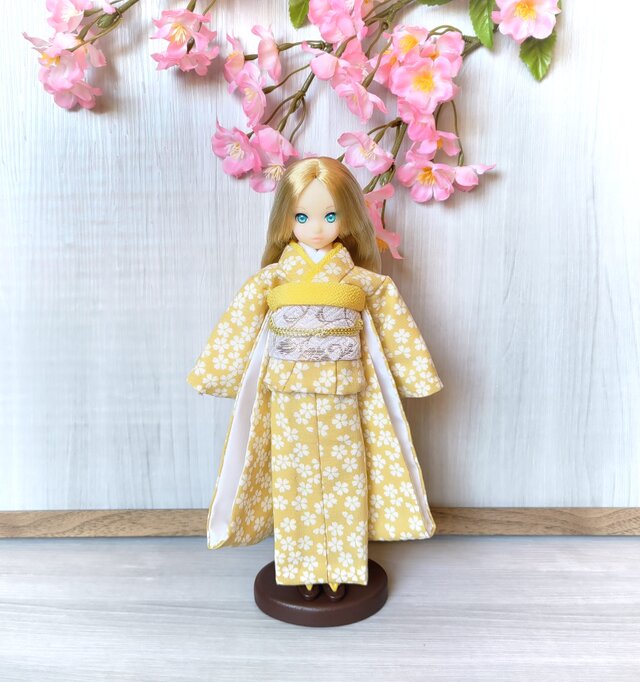 「桜のなごり…温かな思い出」22cmドール振袖着物 | iichi ハンドメイド・クラフト作品・手仕事品の通販