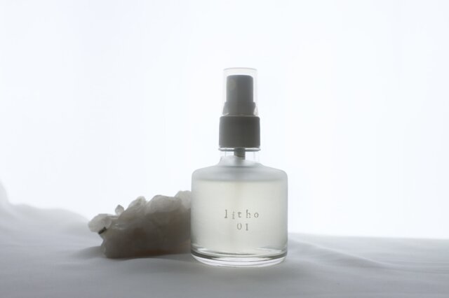 Litho 01 | iichi 日々の暮らしを心地よくするハンドメイドやアンティークのマーケットプレイス