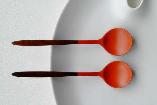 ウォールナットの木の朱漆テーブルスプーン A(type-ZEN) 2本セット | iichi ハンドメイド・クラフト作品・手仕事品の通販