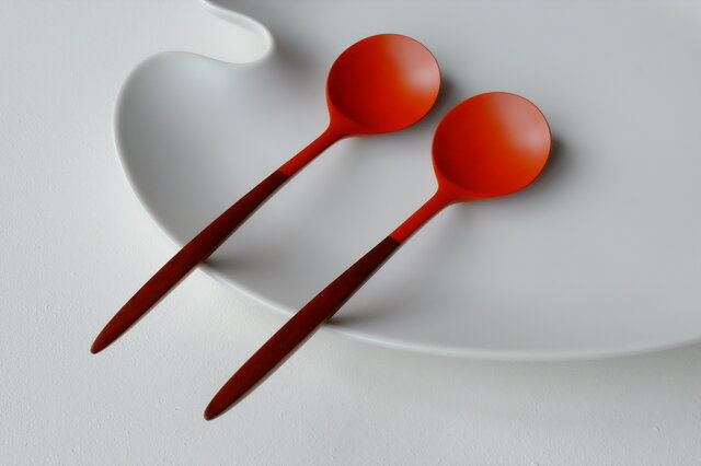 チェリーの木の朱漆テーブルスプーン (type-ZEN) 2本セット | iichi ハンドメイド・クラフト作品・手仕事品の通販