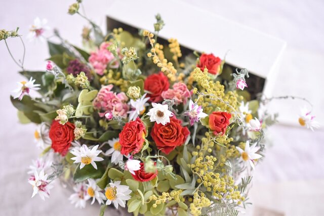 HANA＊HAKO ～オレンジバラ～ | iichi 日々の暮らしを心地よくするハンドメイドやアンティークのマーケットプレイス