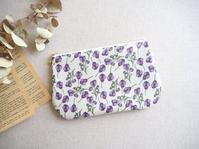 ラミネートラウンドポーチ 「Ros」パープル | iichi ハンドメイド・クラフト作品・手仕事品の通販