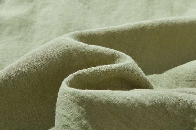 ゆるっと差の付くリネントップス 五分袖ブラウス 230402-3 | iichi 日々の暮らしを心地よくするハンドメイドやアンティークのマーケットプレイス