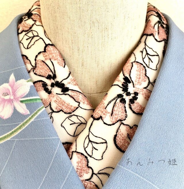 洗える刺繍半衿 くすみピンク×黒 | iichi ハンドメイド・クラフト作品・手仕事品の通販