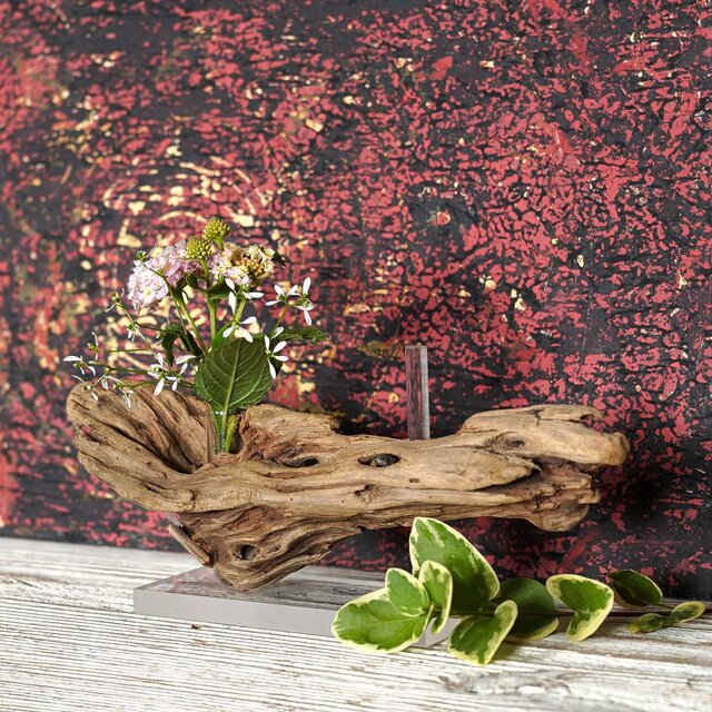 流木の花器、フラワーベース 一輪挿し 木の花瓶 wood vase 小さな花瓶 61 | iichi ハンドメイド・クラフト作品・手仕事品の通販