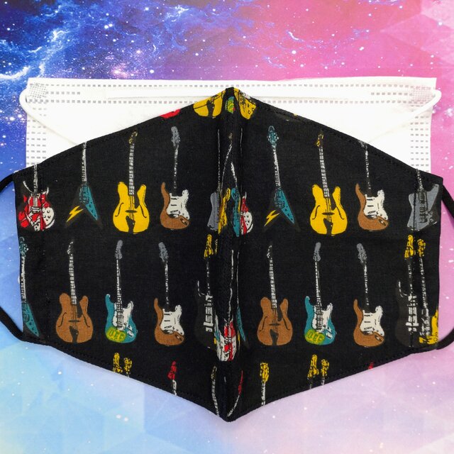 う074 ギター柄☆立体マスク | iichi ハンドメイド・クラフト作品・手仕事品の通販