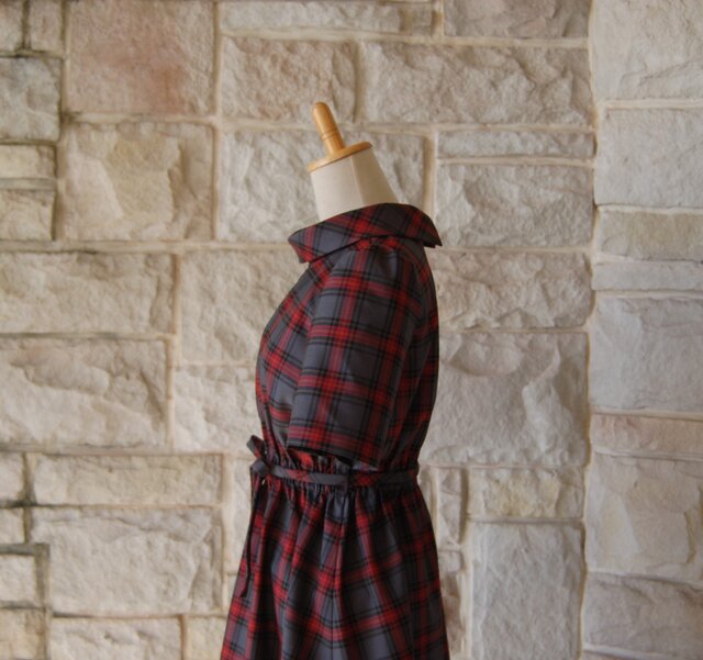 赤毛のアン グリーンゲイブルスの世界 ロールカラー クラシカルワンピース 五部袖 | iichi ハンドメイド・クラフト作品・手仕事品の通販