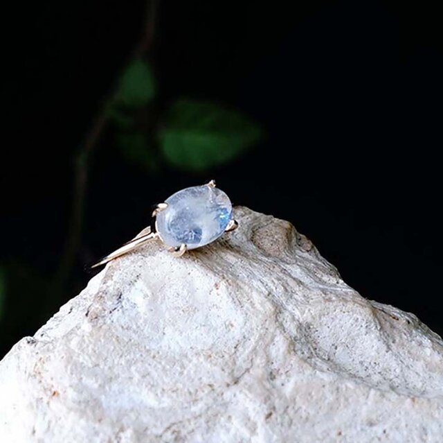 K10 ムーンストーン オーバル 爪留めリング 天然石 ~ moon | iichi ハンドメイド・クラフト作品・手仕事品の通販