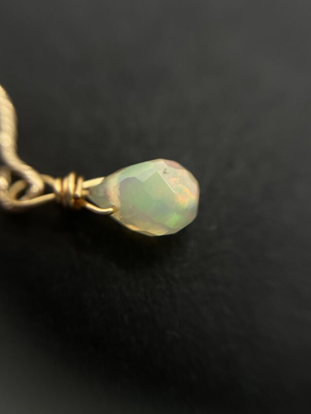 opal earrings | iichi ハンドメイド・クラフト作品・手仕事品の通販