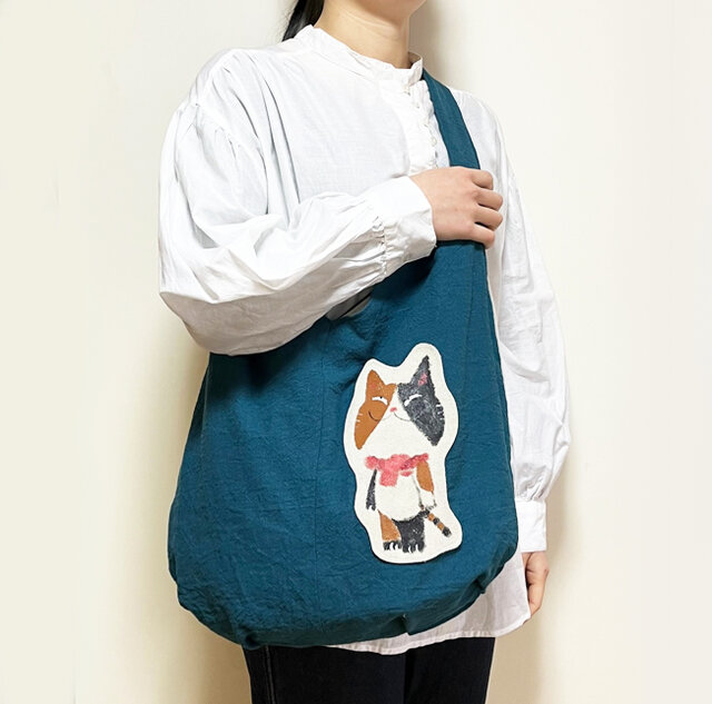ミケ猫柔らか2wayバッグ【ブルーグリーン】 | iichi ハンドメイド・クラフト作品・手仕事品の通販