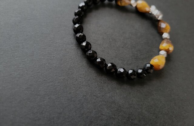 *tiger eye n onix w/lotus flower | iichi 日々の暮らしを心地よくするハンドメイドやアンティークのマーケットプレイス