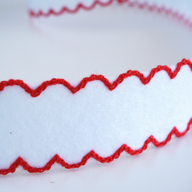 (1m) フェルトリボン 25mm スカラップ 白 | iichi ハンドメイド・クラフト作品・手仕事品の通販