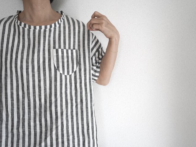 リネンストライプ半袖トップス No.270 | iichi 日々の暮らしを心地よくするハンドメイドやアンティークのマーケットプレイス