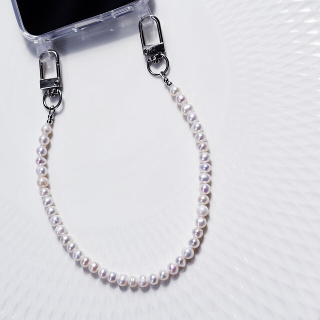 淡水真珠の30cmスマホストラップ ～Suzanne_strap | iichi ハンドメイド・クラフト作品・手仕事品の通販