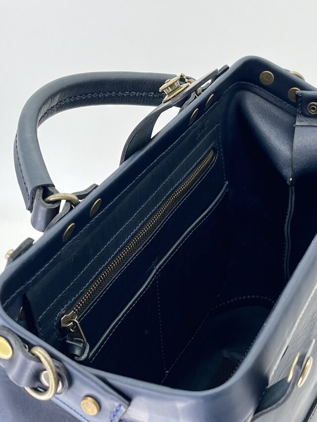 2way口枠ビジネスバッグ | iichi ハンドメイド・クラフト作品・手仕事品の通販