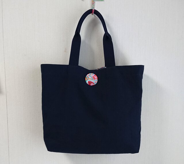 「リバーシブルトート」リバティプリント(Bourton A) | iichi ハンドメイド・クラフト作品・手仕事品の通販