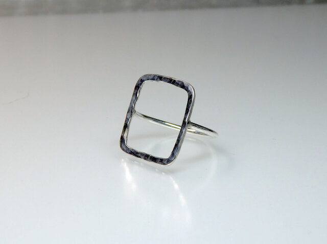 Open Square Silver Ring #17 | iichi 日々の暮らしを心地よくするハンドメイドやアンティークのマーケットプレイス