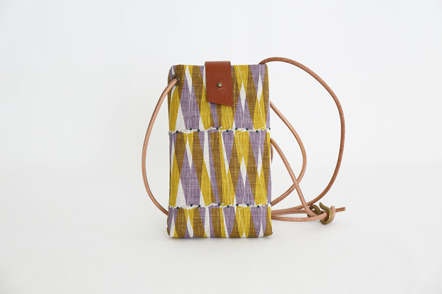 リネンのミニショルダー "tag_p/y" | iichi ハンドメイド・クラフト作品・手仕事品の通販