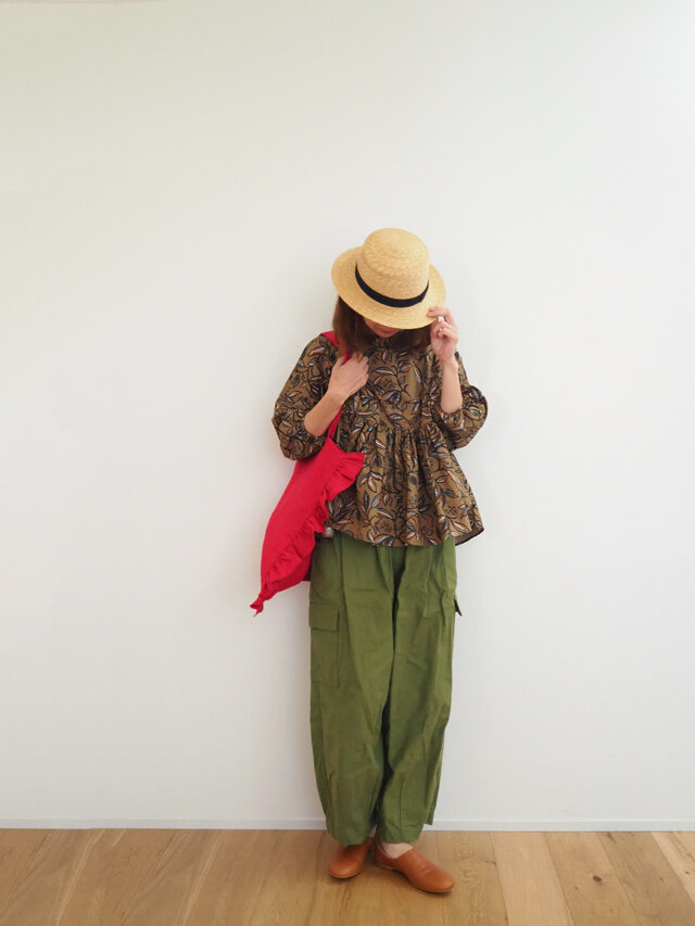 pre-order Cotton linen batik print gather blouse CAMEL | iichi ハンドメイド・クラフト作品・手仕事品の通販