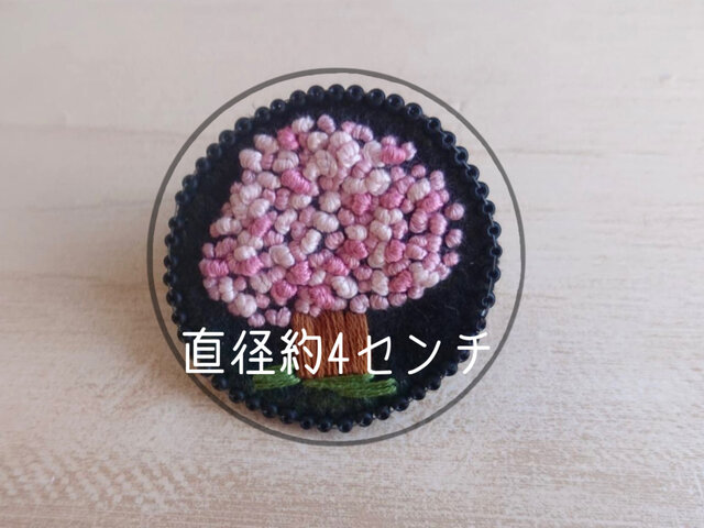 *Always*夜桜ブローチ | iichi ハンドメイド・クラフト作品・手仕事品の通販