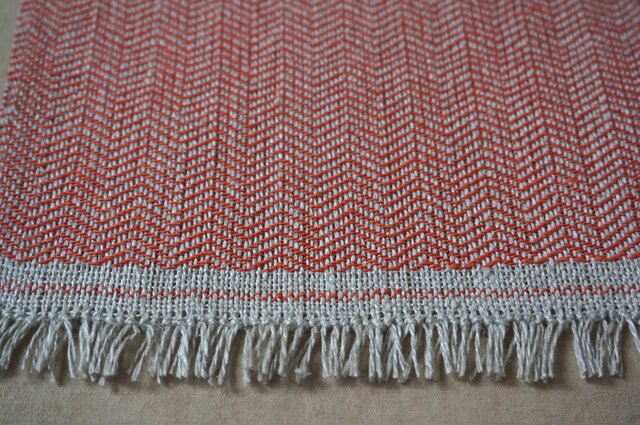 手織り 敷き物 【vm-02-rd】 | iichi ハンドメイド・クラフト作品・手仕事品の通販